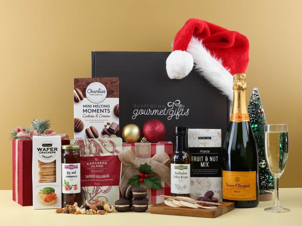 Veuve Yellow Label Christmas Hamper With Festive Nibbles